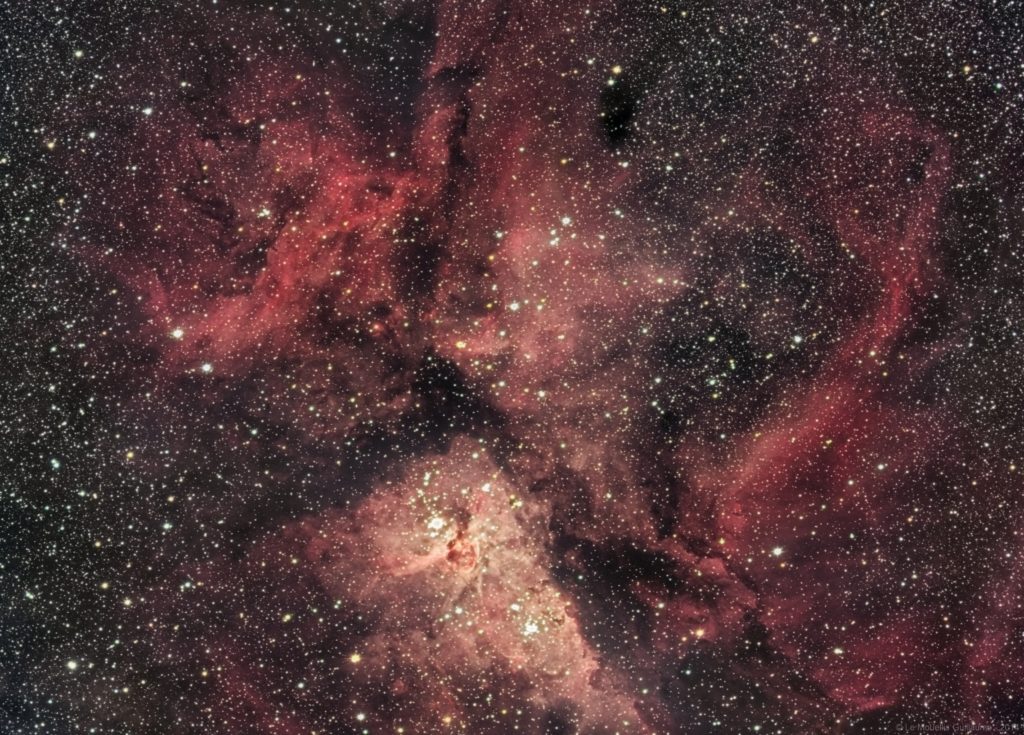 NGC 3372 - AstroNOTE